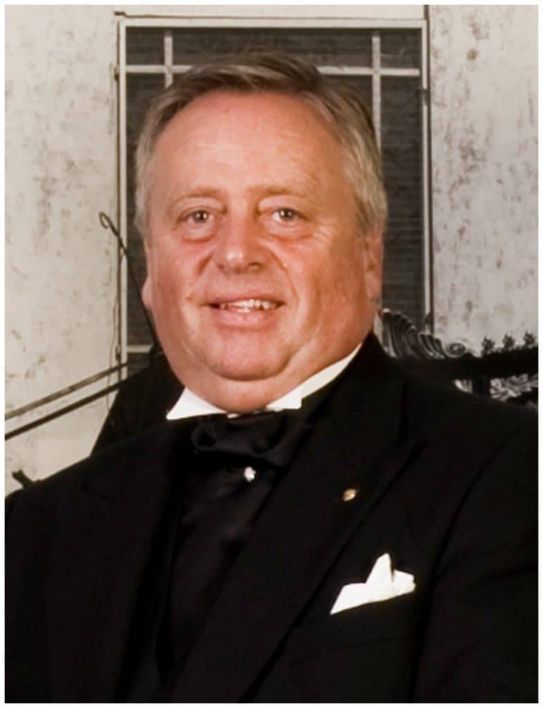 About Us - T Cribb & Sons