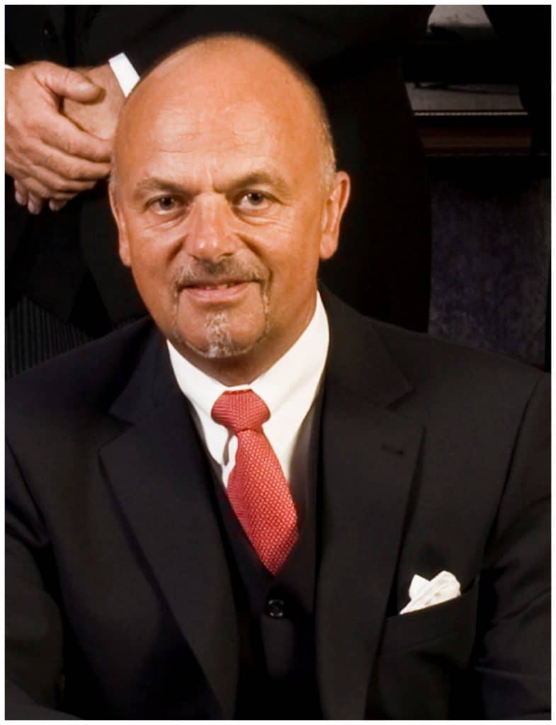 About Us - T Cribb & Sons